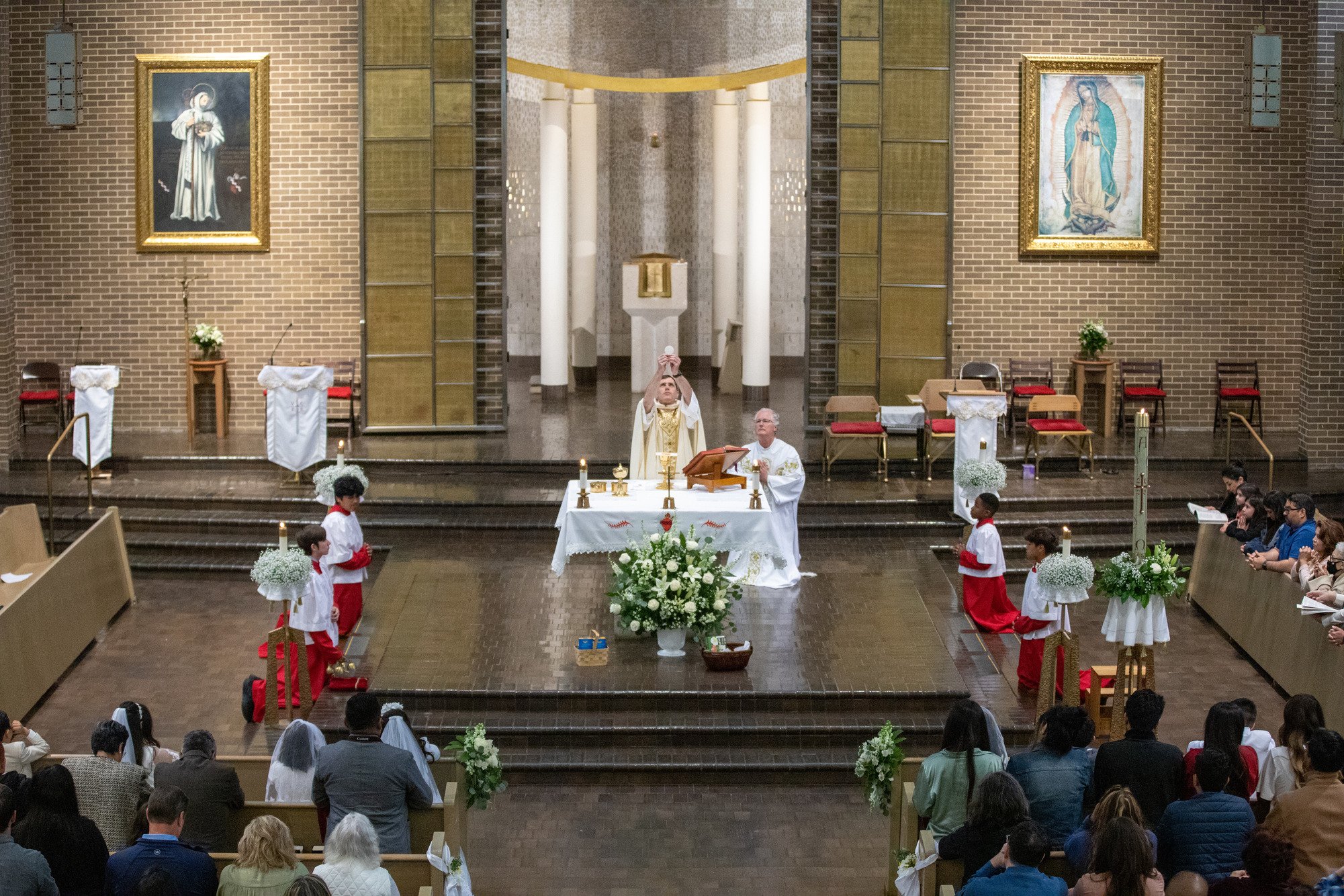 St. Bernard of Clairvaux Catholic Parish - St. Bernard of Clairvaux Catholic School - Dallas, TX